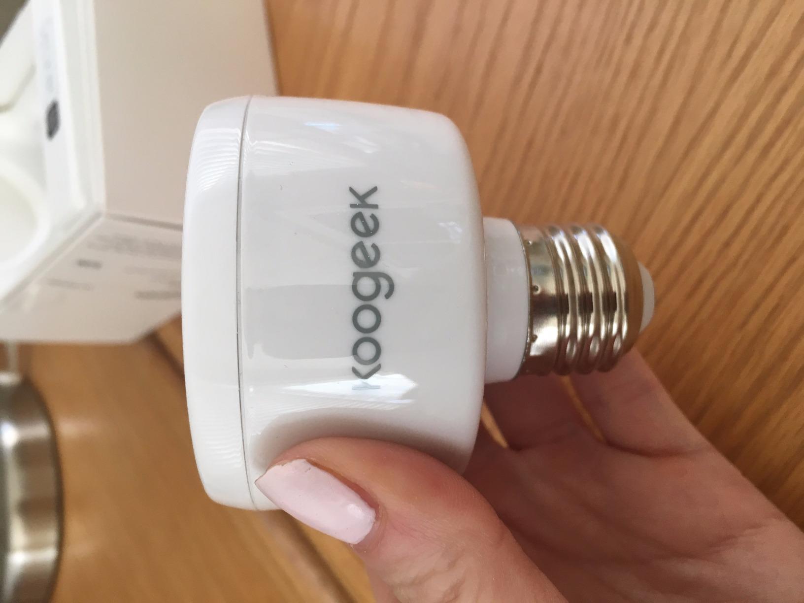 Wi-Fi Enabled Smart Socket - Koogeek.com